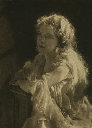 Lillian Gish - Child Star & Actress from the Era of Silent Movies ...