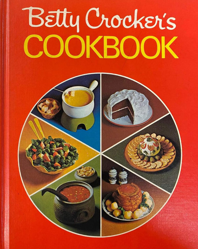 Recipe Apple Pie from Vintage Betty Crocker Cookbook - Jacki Kellum